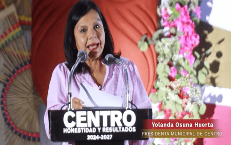Reconoce Yolanda Osuna a mujeres indígenas